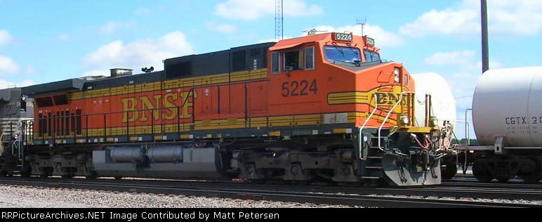 BNSF 5224